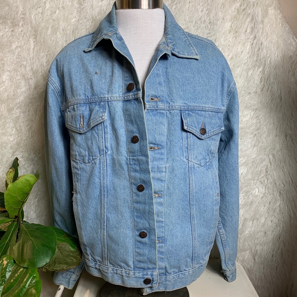Vintage Denim Jacket. Light Wash - Gem